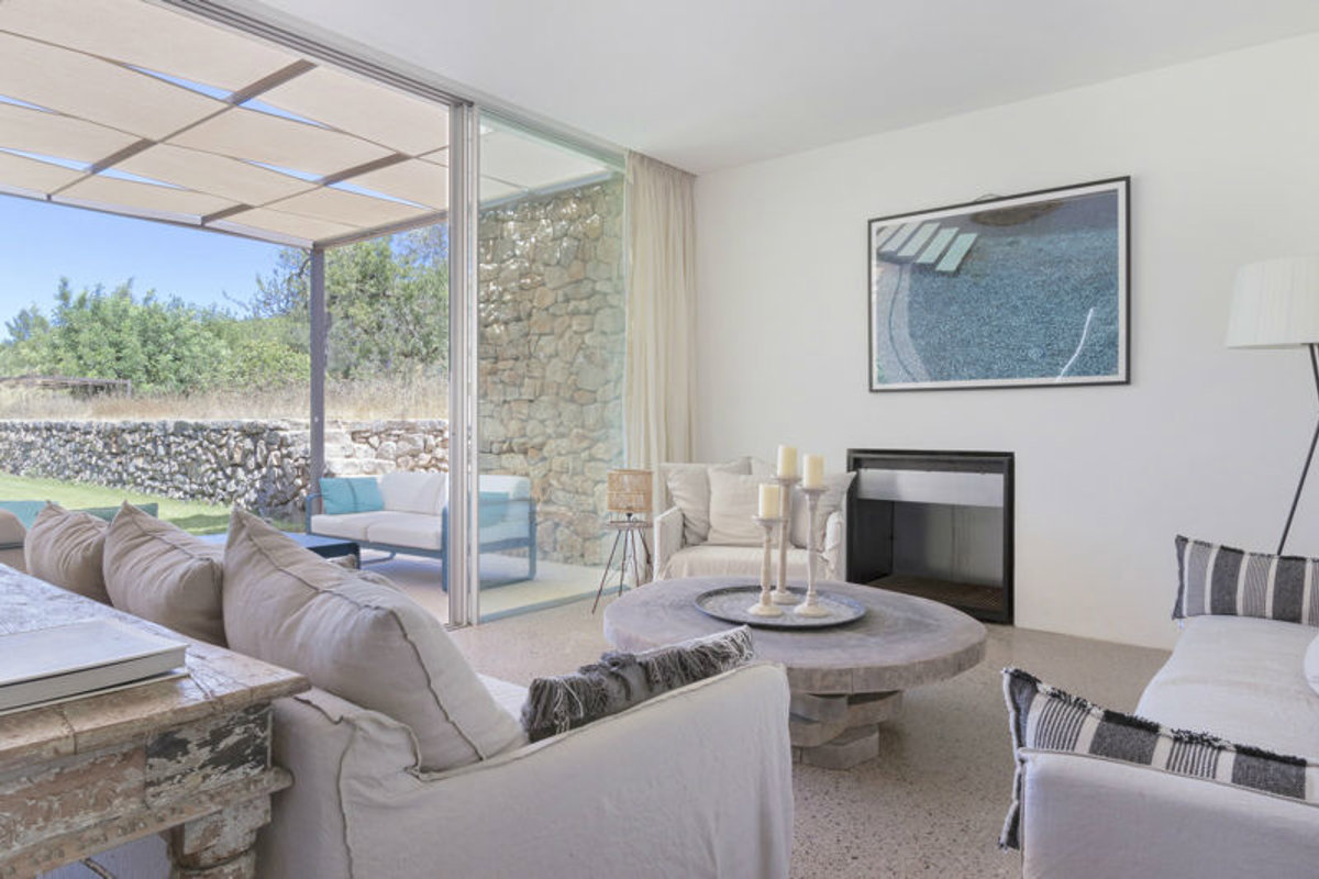Villa Bas - 6 bed finca close to Santa Eulalia. Restored luxury ...